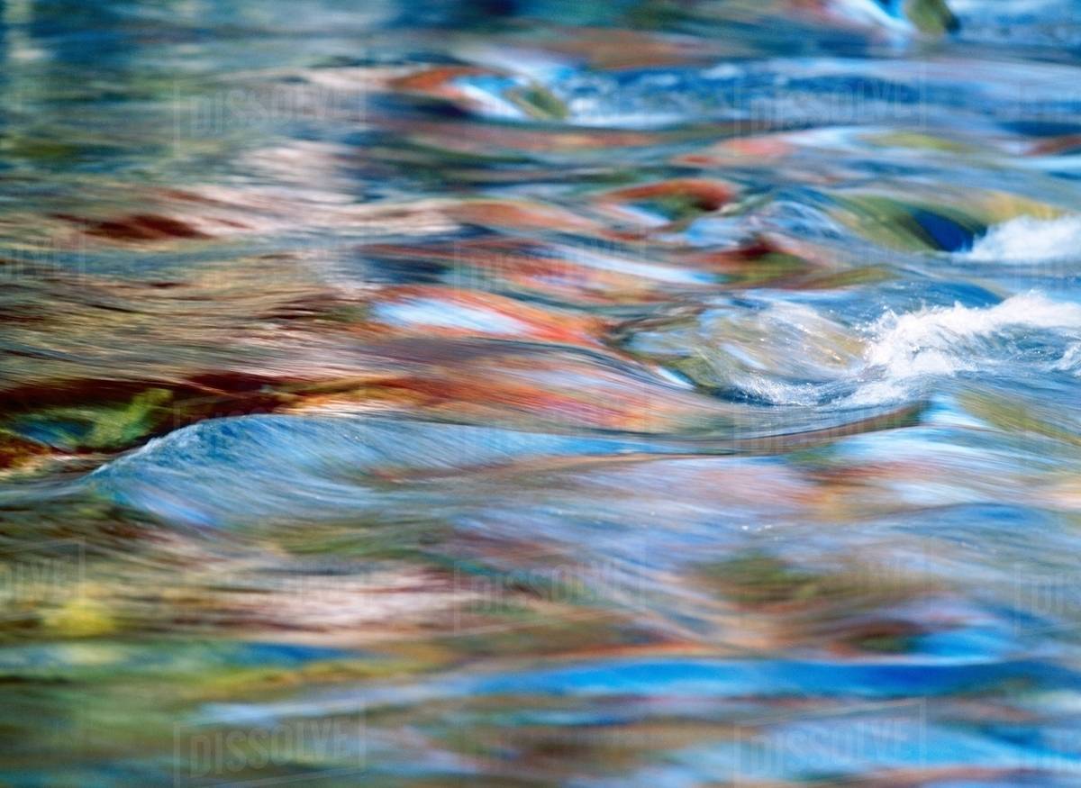 Water flowing - Stock Photo - Dissolve