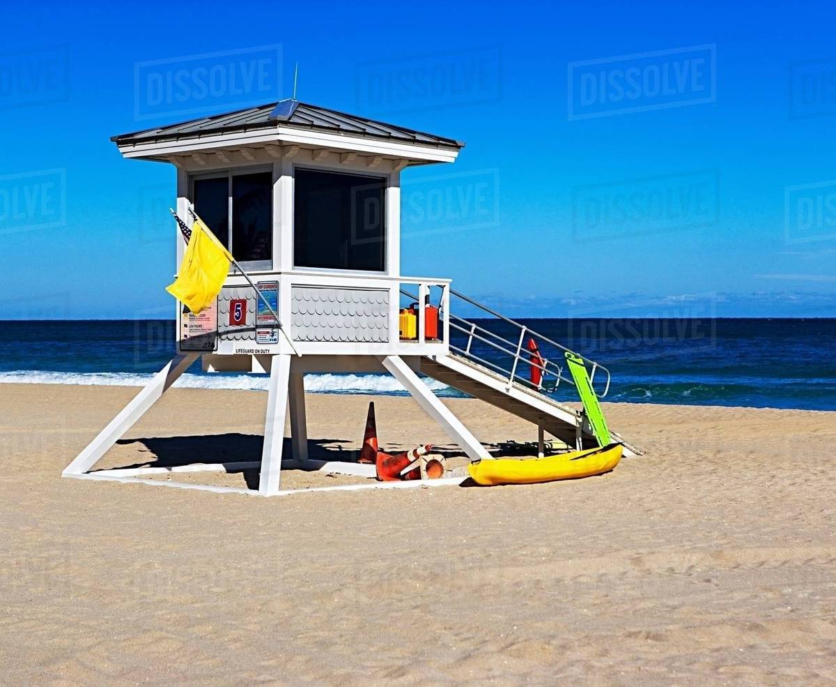 Lifeguard station - Stock Photo - Dissolve