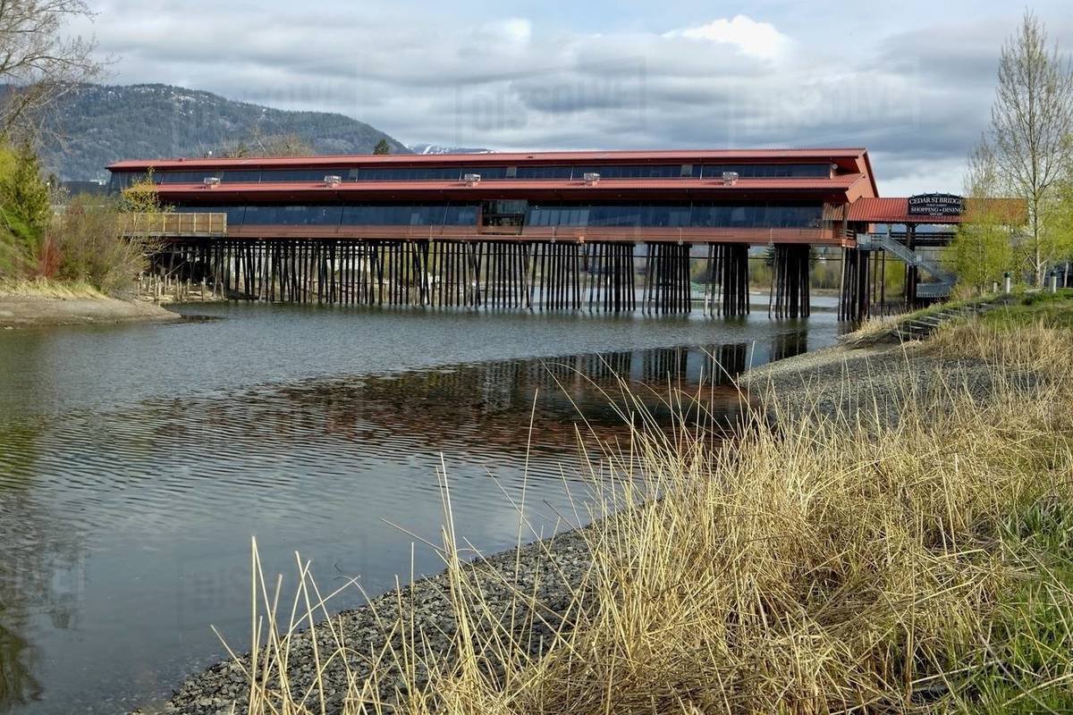 The Cedar Street Bridge over Sand Creek in scenic Sandpoint, Idaho ...