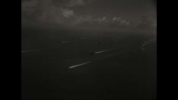 American troops invade Japan during World War II and the Japanese ...