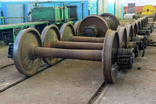 Work stations with repair and restoration of the train wagon ...