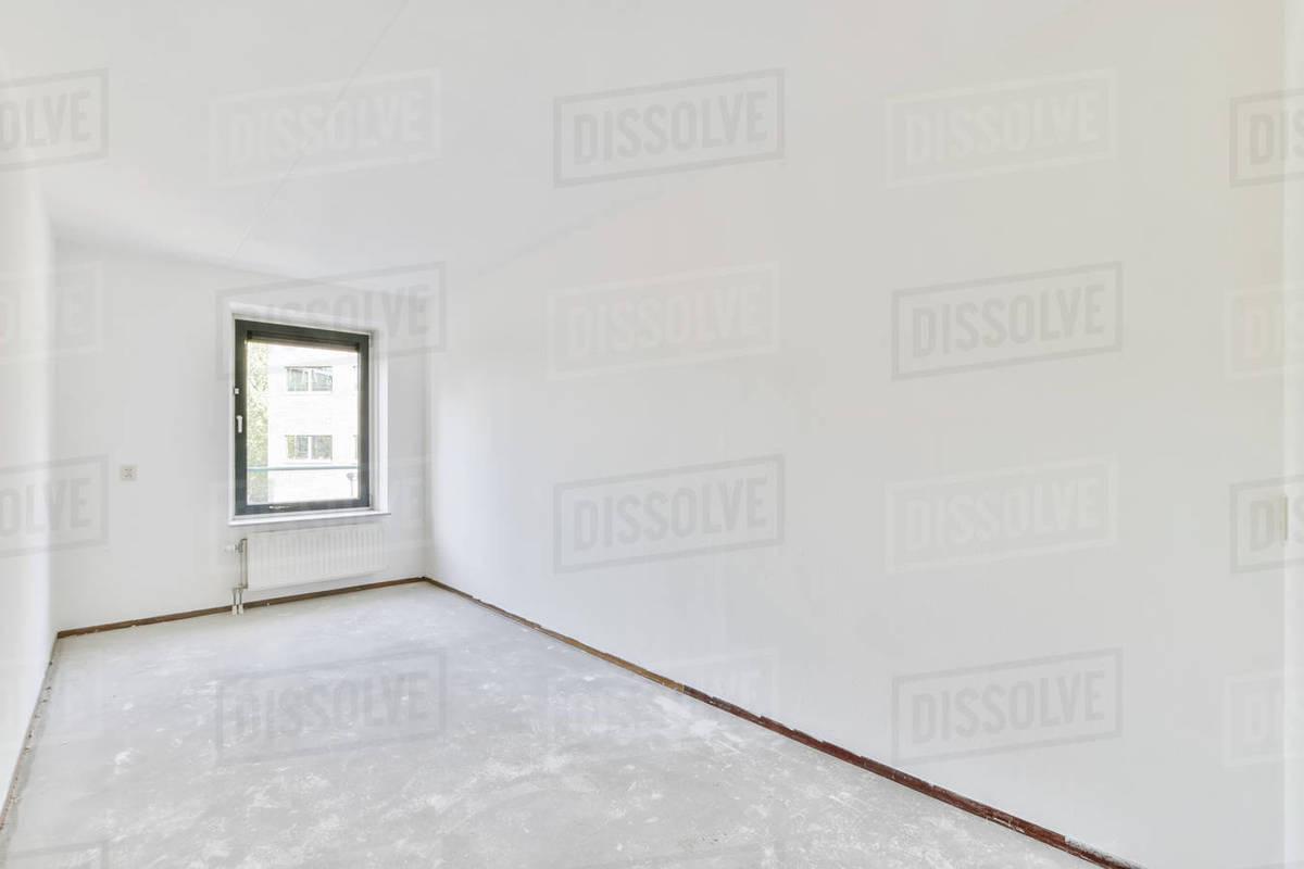 Large luxury room with sliding windows in an elegant apartment ...