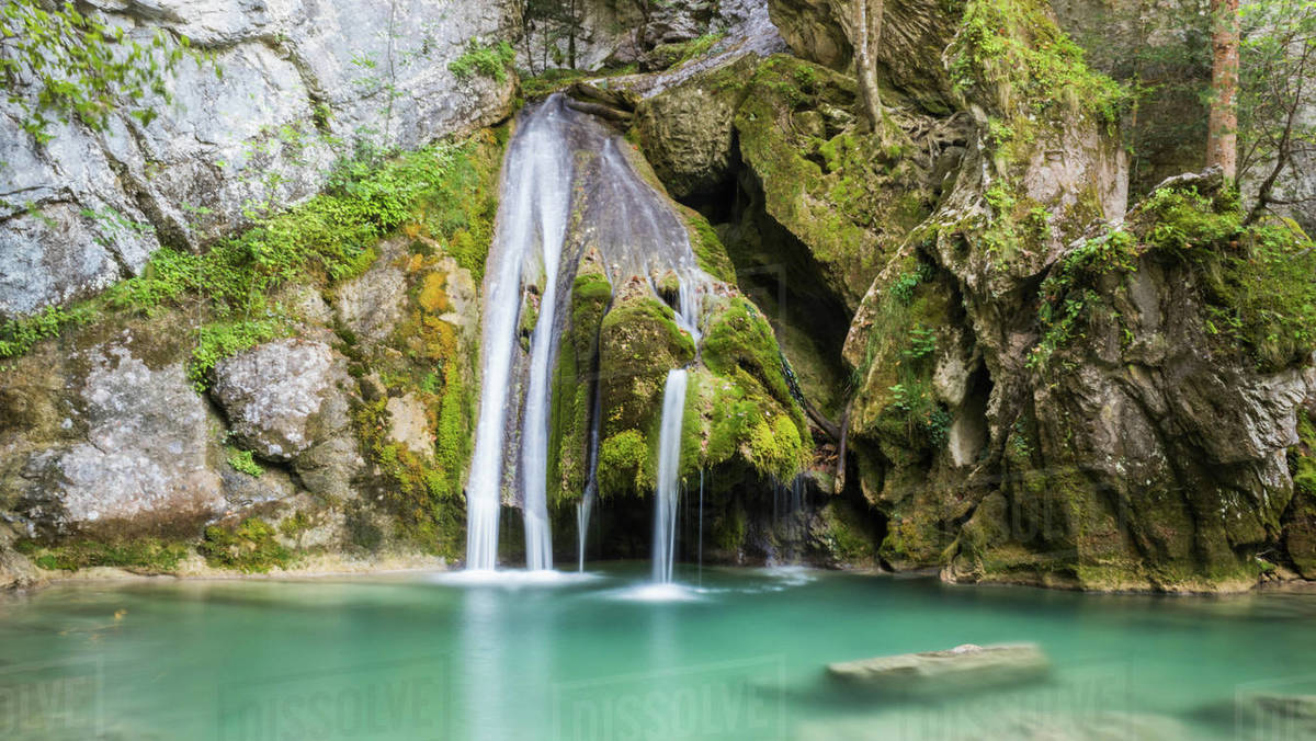 Magnificent Belabarce Waterfall in the Roncal Valley, Navarra, Spain ...