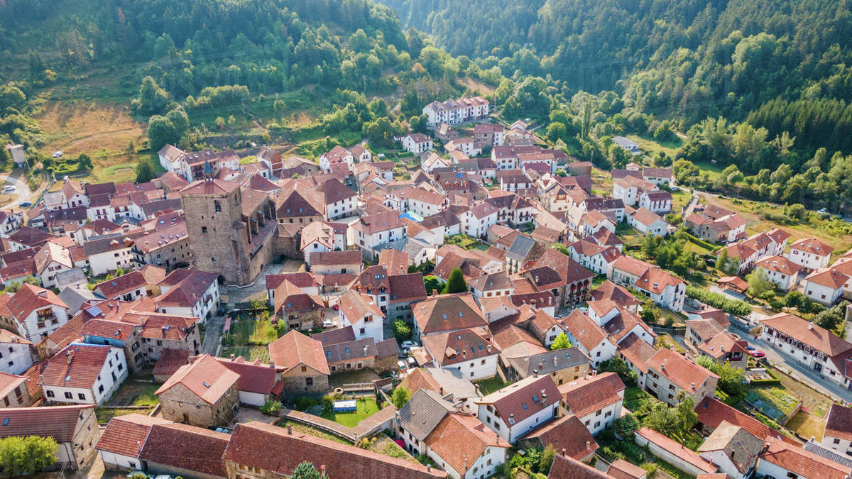 Aerial view of the town of Isaba in the Roncal Valley in Navarra, Spain ...