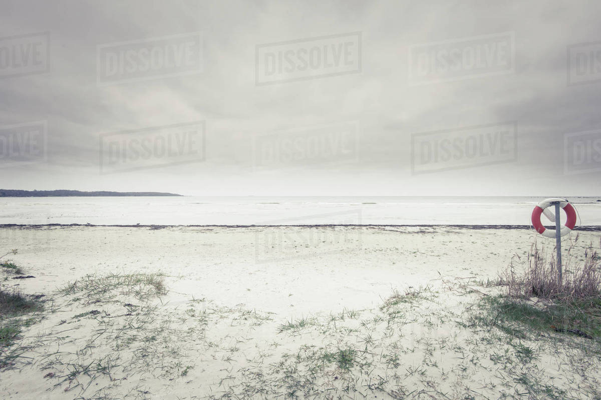 Empty beach - Royalty-free Stock Photo | Dissolve