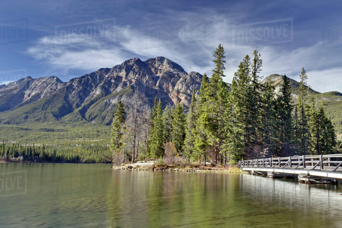 Pyramid Lake is kidney-shaped lake in Jasper National Park lying at the ...