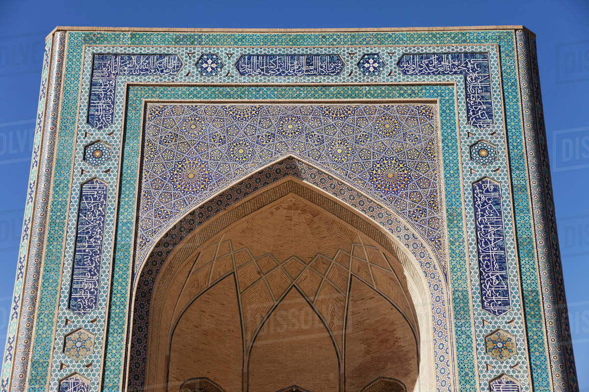 Decorated entrance to Kalon mosque, Poi Kalon complex, Old Town ...