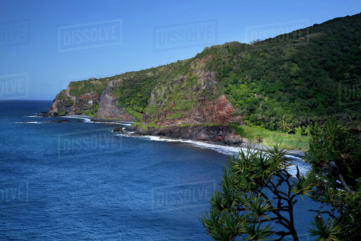Hawaii, Maui, A coastal view of sea cliffs along Kaupo - Stock Photo ...