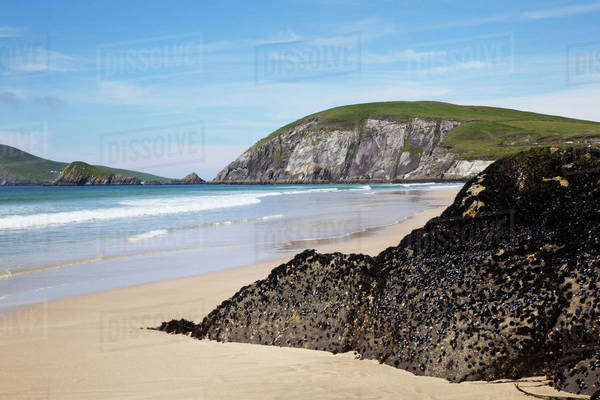 Coumeenole beach in dingle peninsula;County kerry, ireland - Royalty ...
