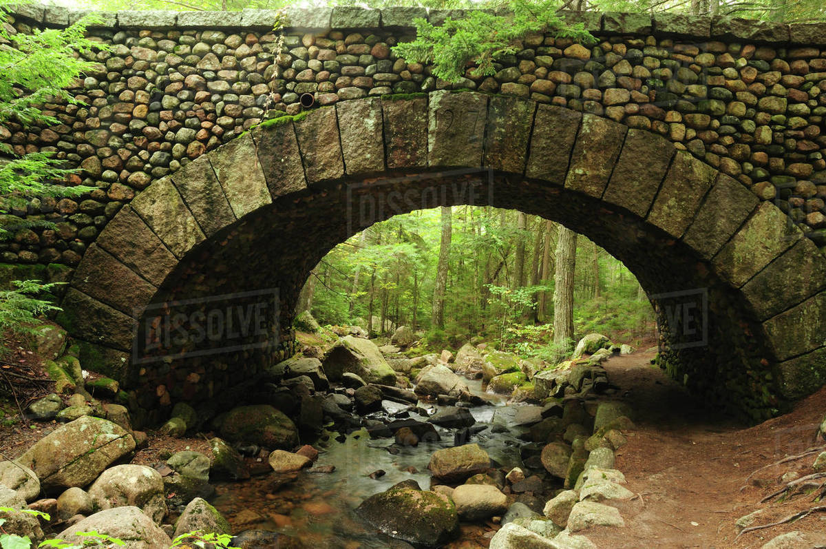 Cobblestone bridge, the first carriage road bridge built in the park ...