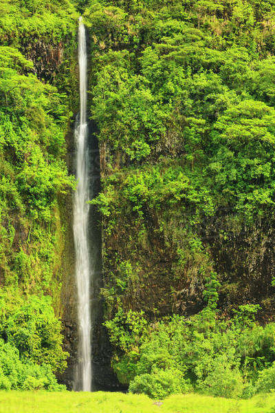 Faarumai waterfall;Tahiti nui society islands french polynesia south ...