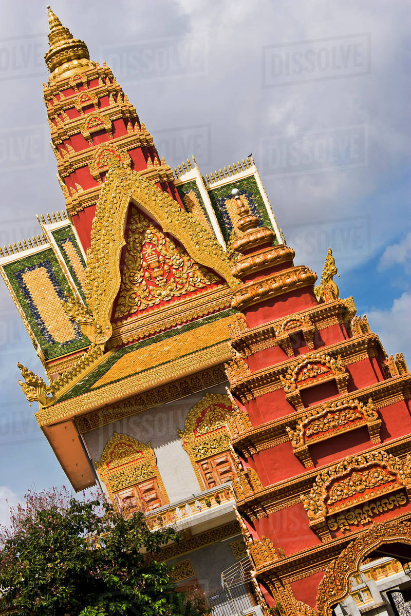 Wat Ounalom The Most Important Wat Of Phnom Penh; Phnom Penh, Cambodia ...