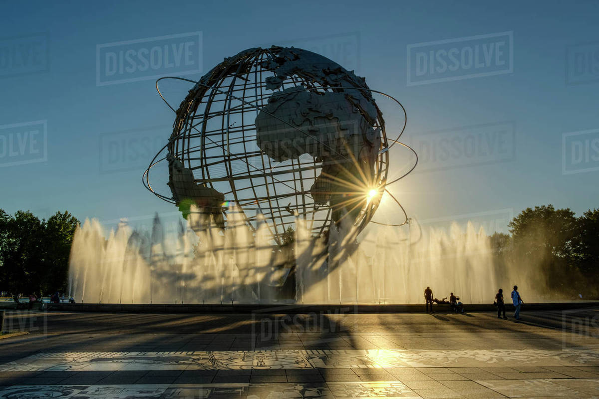 Fountains around the Unisphere at sunset, Flushing Meadows-Corona Park ...