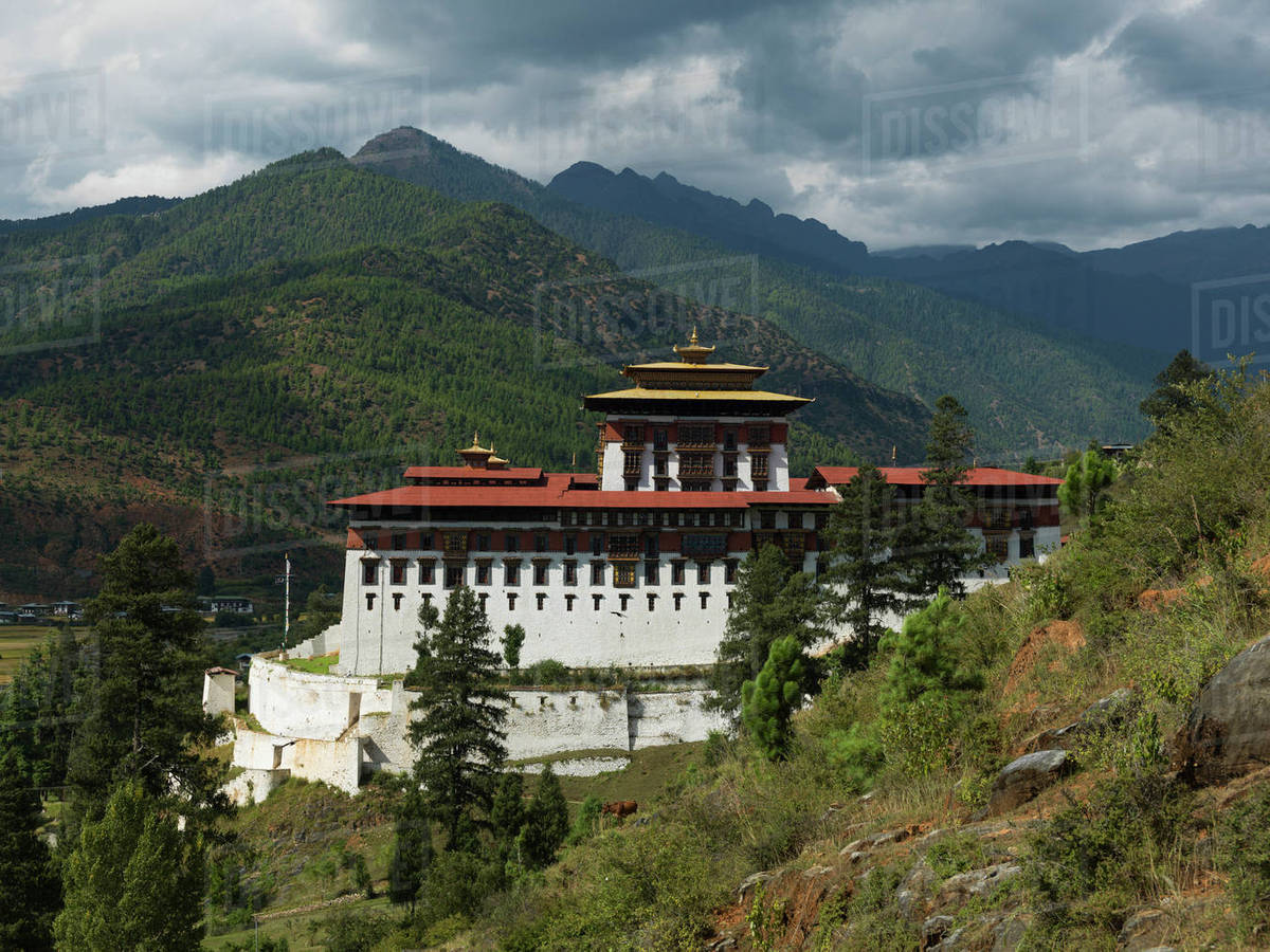 Rinpung Dzong is a large dzong, Buddhist monastery and fortress; Paro ...
