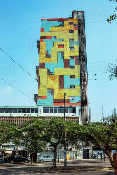 TAP-Montepio building designed by Alberto Soeiro with its famous ...