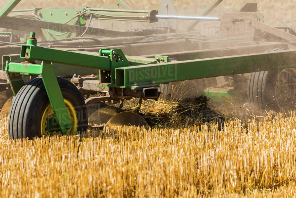 Quadtrac Tractor Discing A Field Of Wheat Stubble In The Palouse Region ...