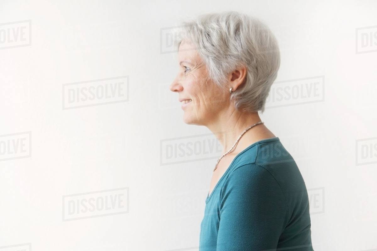 Profile of womans head and shoulders - Royalty-free Stock Photo | Dissolve