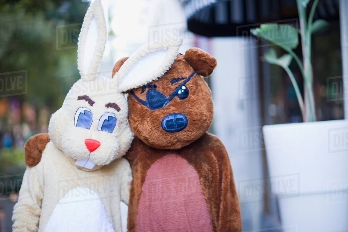 Bunny and bear in love - Stock Photo - Dissolve