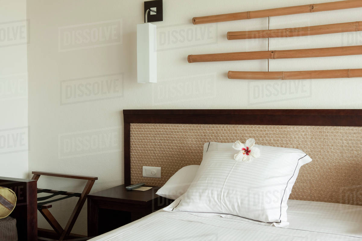 Empty hotel room - Stock Photo - Dissolve