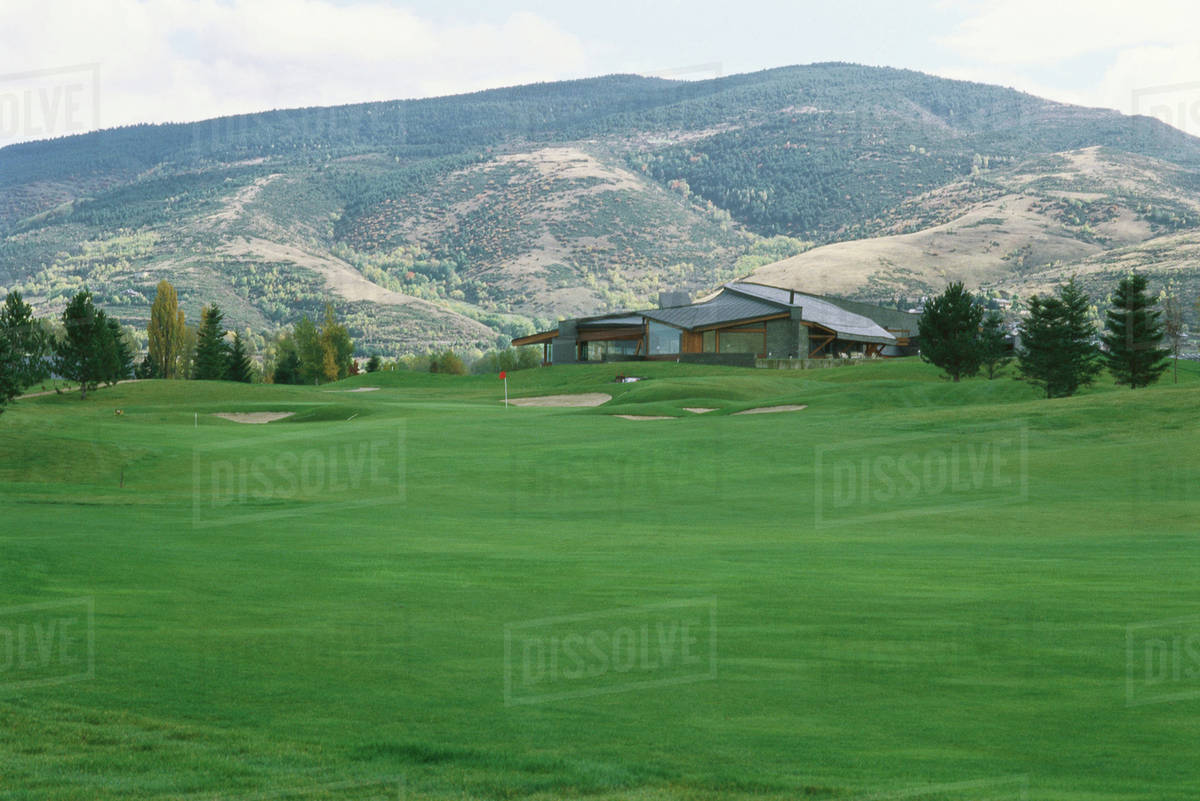 Golf course - Royalty-free Stock Photo | Dissolve