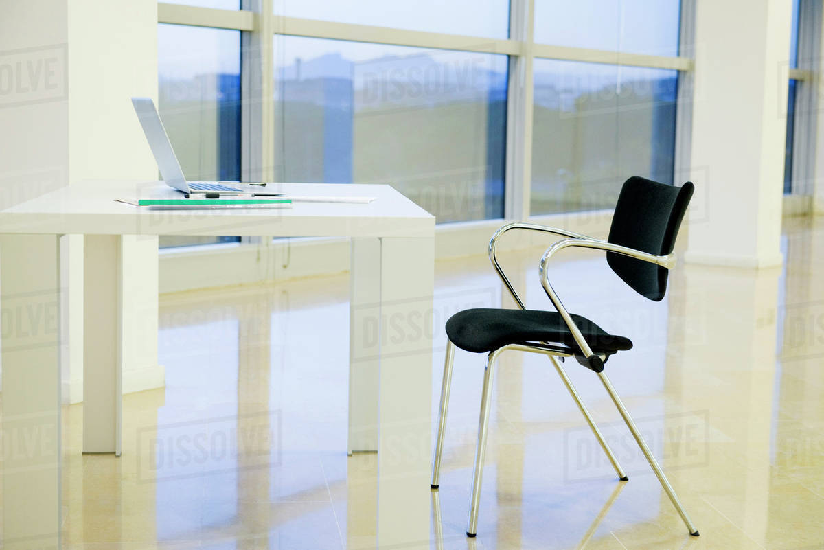 Empty office - Stock Photo - Dissolve